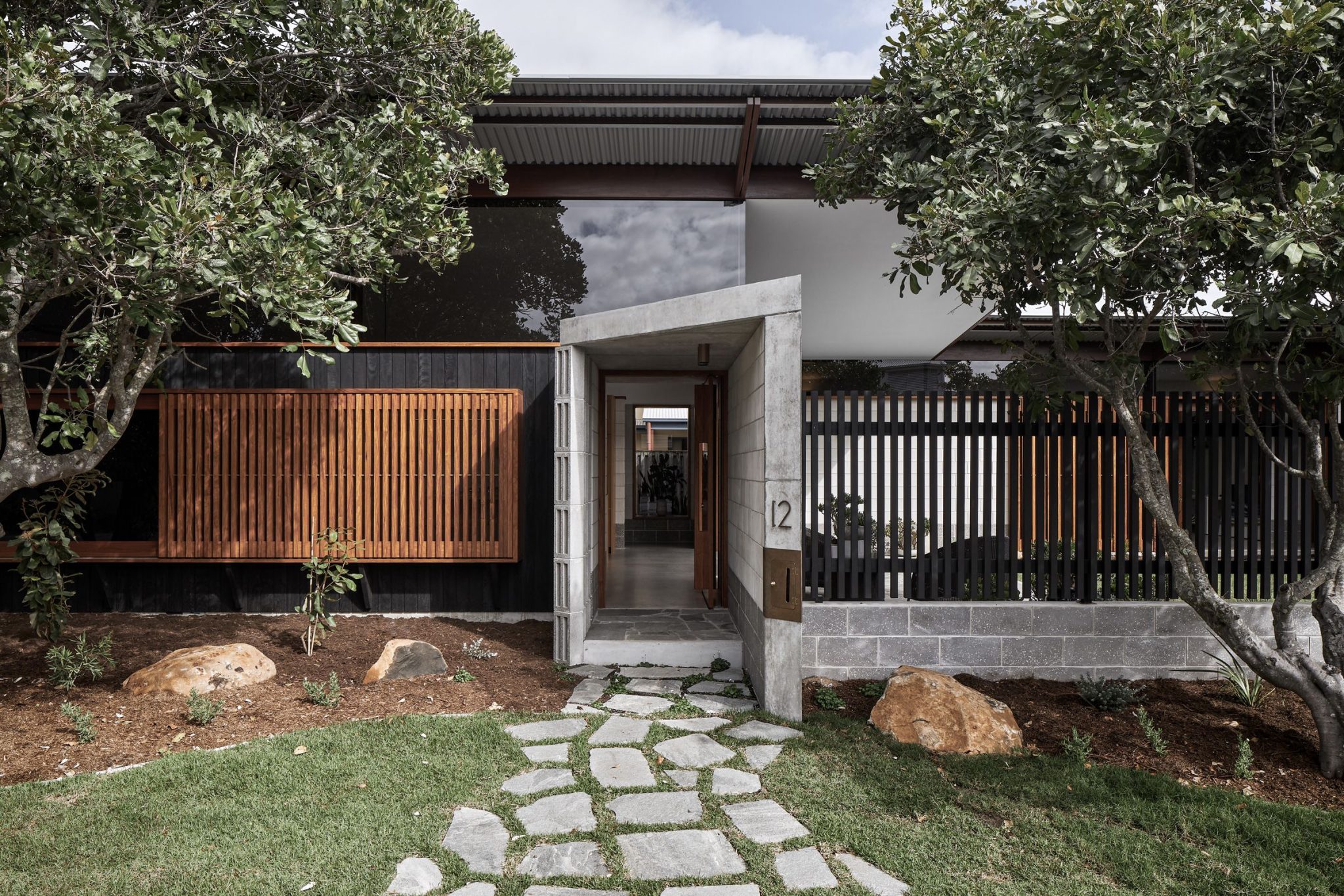 Banksia House by Aphora Architecture - Project Feature - The Local Project