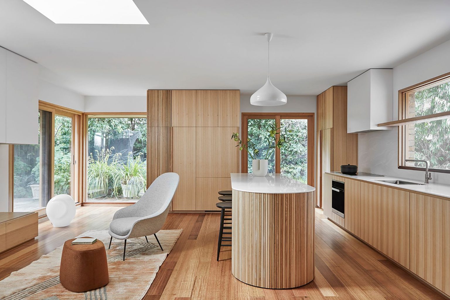 Baker Boys Beach House by Refresh Design - Project Feature - The Local ...