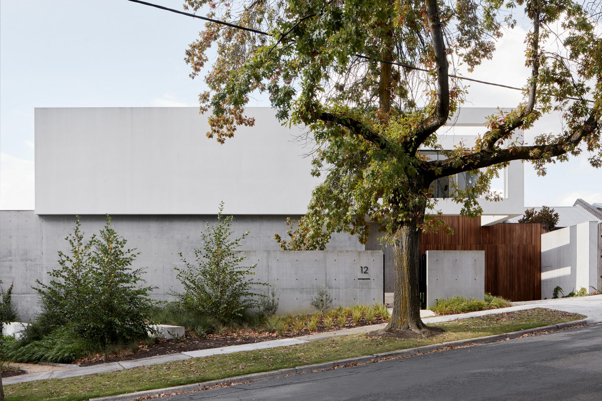 Kew Residence by Jack Fugaro - Project Feature - The Local Project