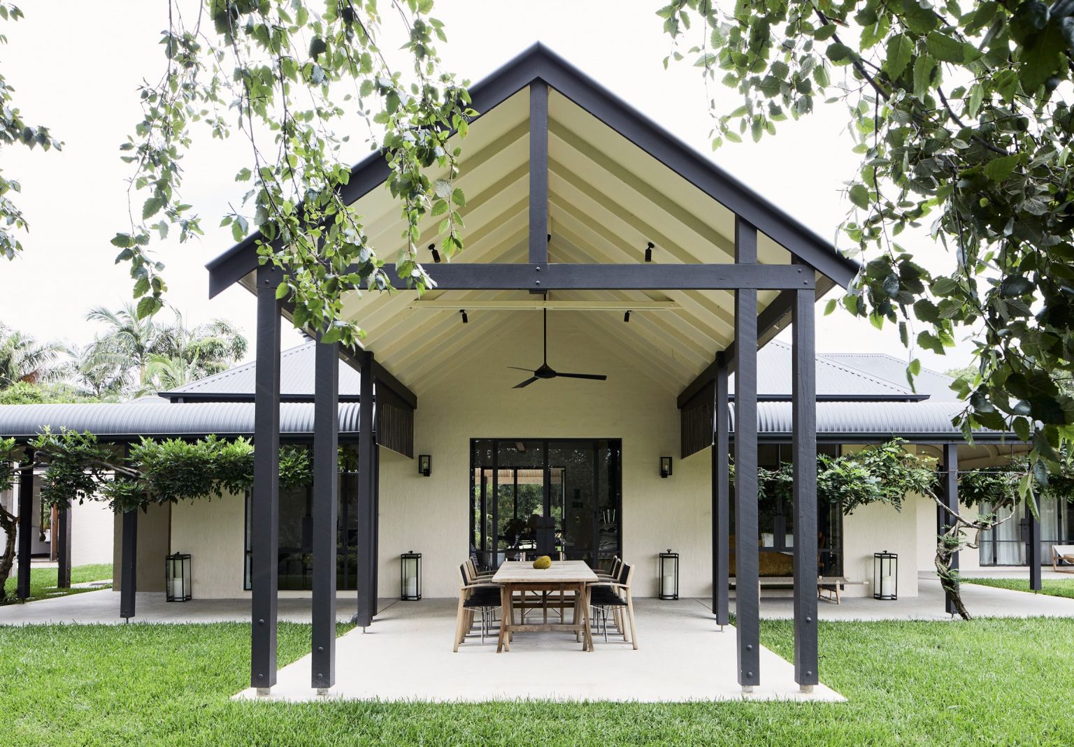 Peek House by Kuzman Architecture - Project Feature - The Local Project