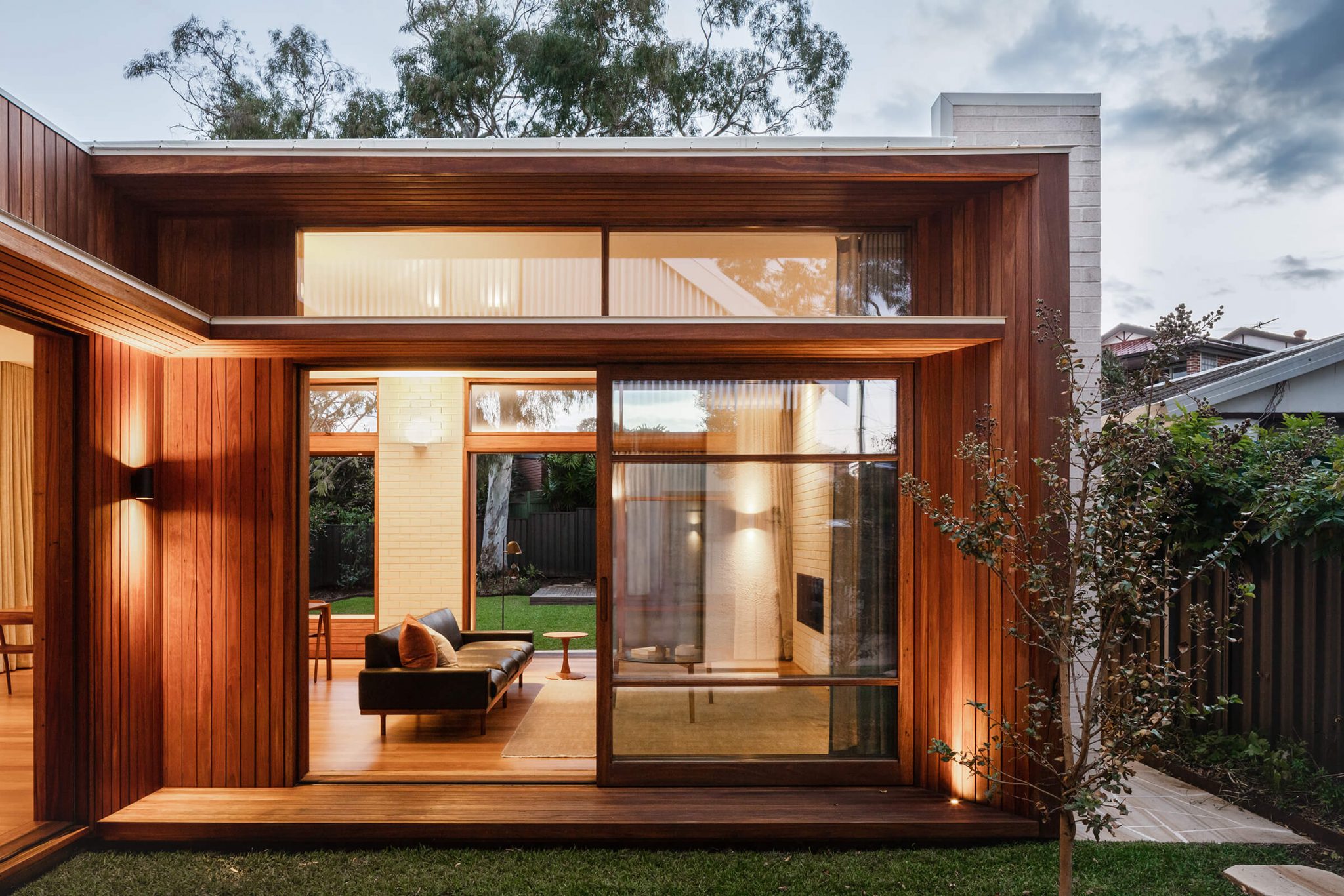 Croydon Courtyard House by Whitcher Matyear Architects - Project ...