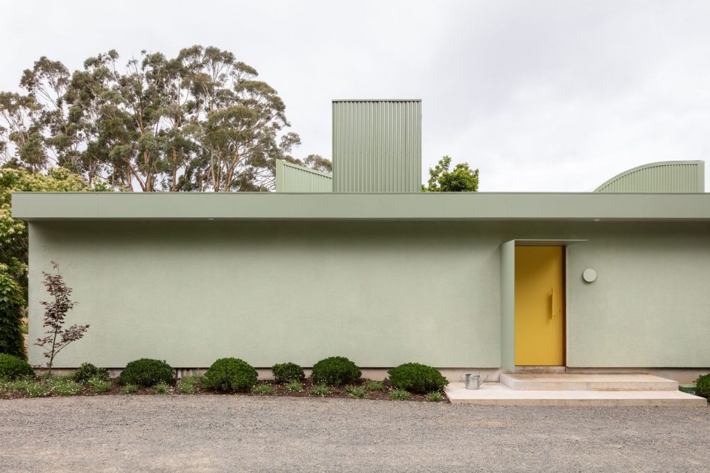 Highlands House by Other Architects - Issue 07 Feature - The Local Project