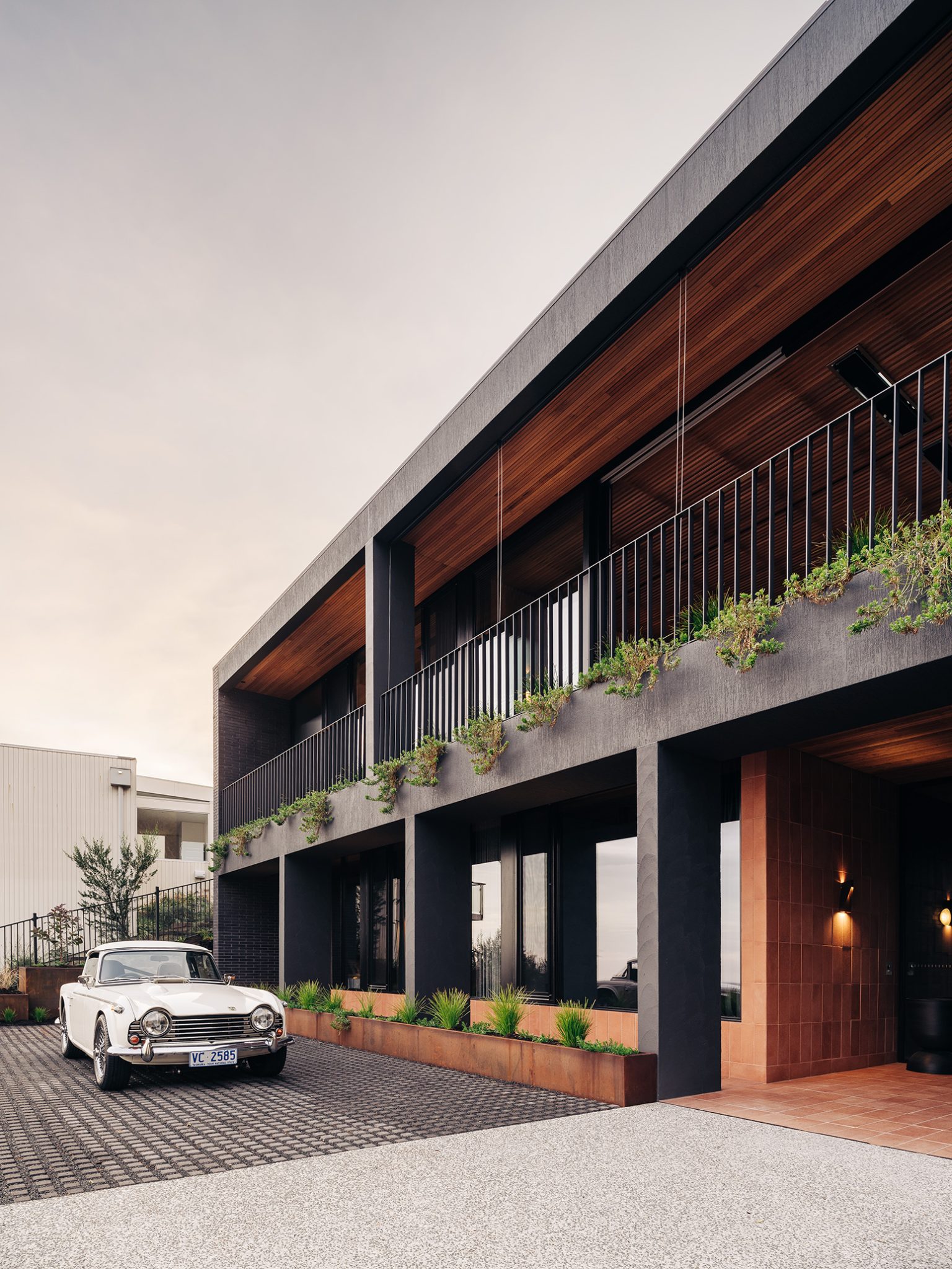 Mansfield House by Robbie Walker - Video Feature - The Local Project