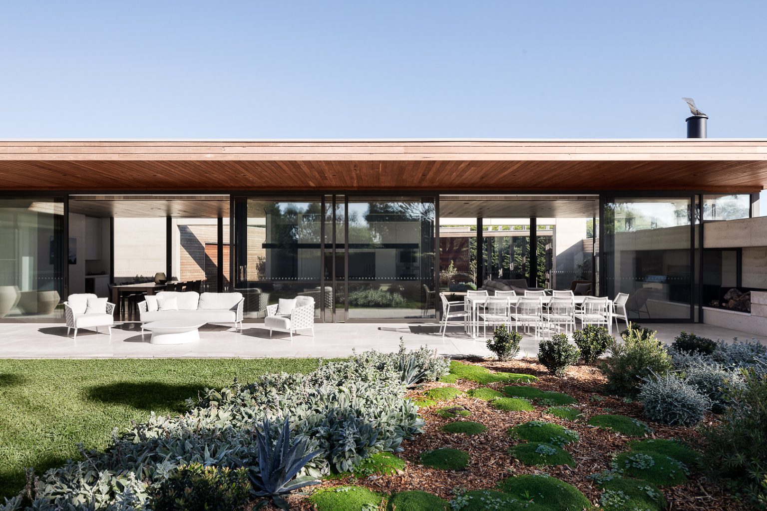 Portsea Project by David Watson Architect - Project Gallery - The Local ...