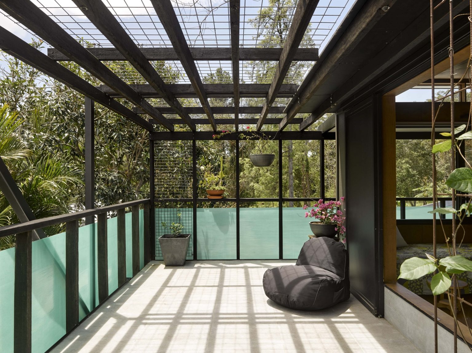 The Live Work Share House by Bligh Graham Architect - Project Gallery ...