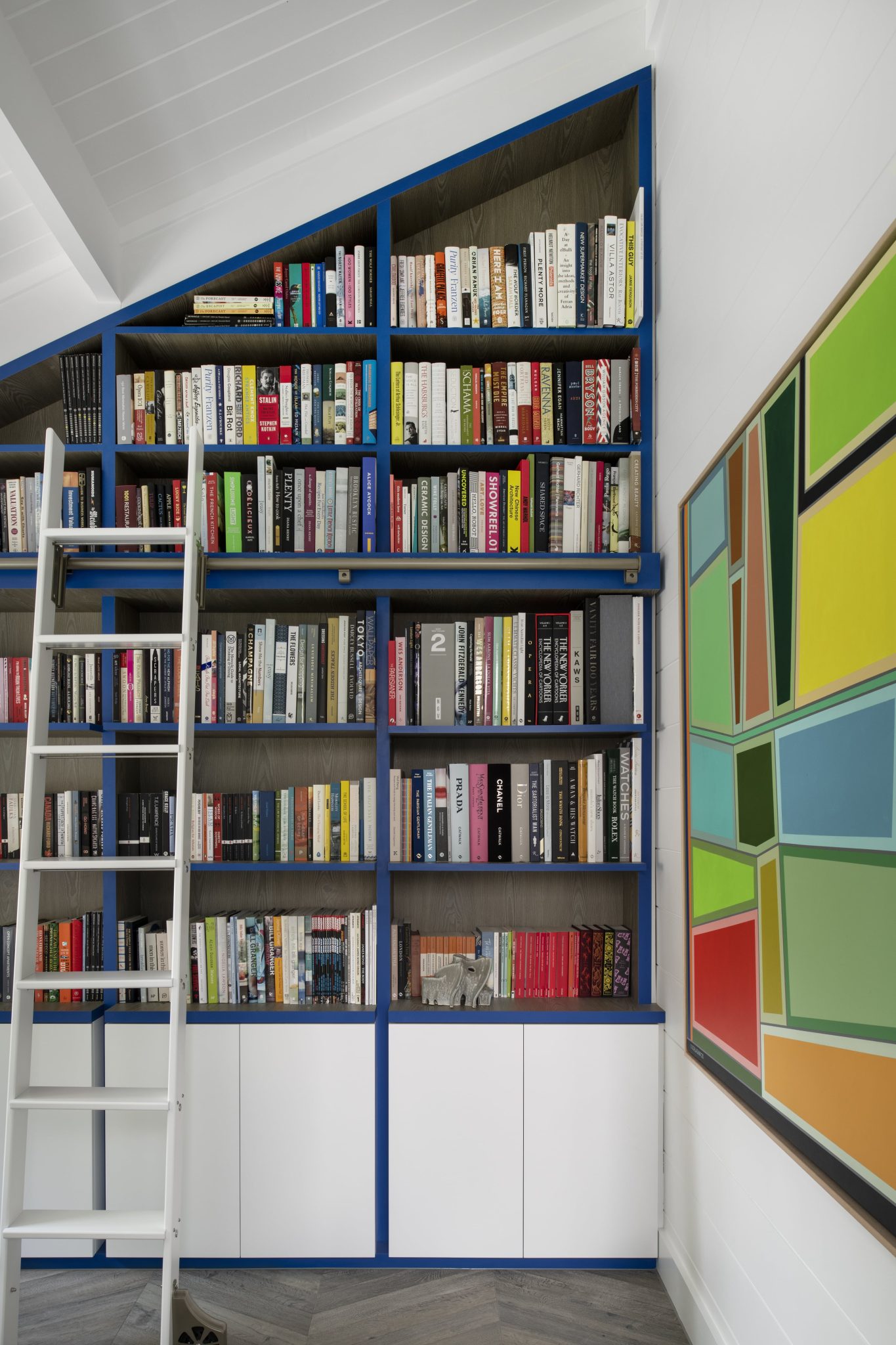 Ecclectic Beach House by Alexander Pollock Design - Project Gallery ...