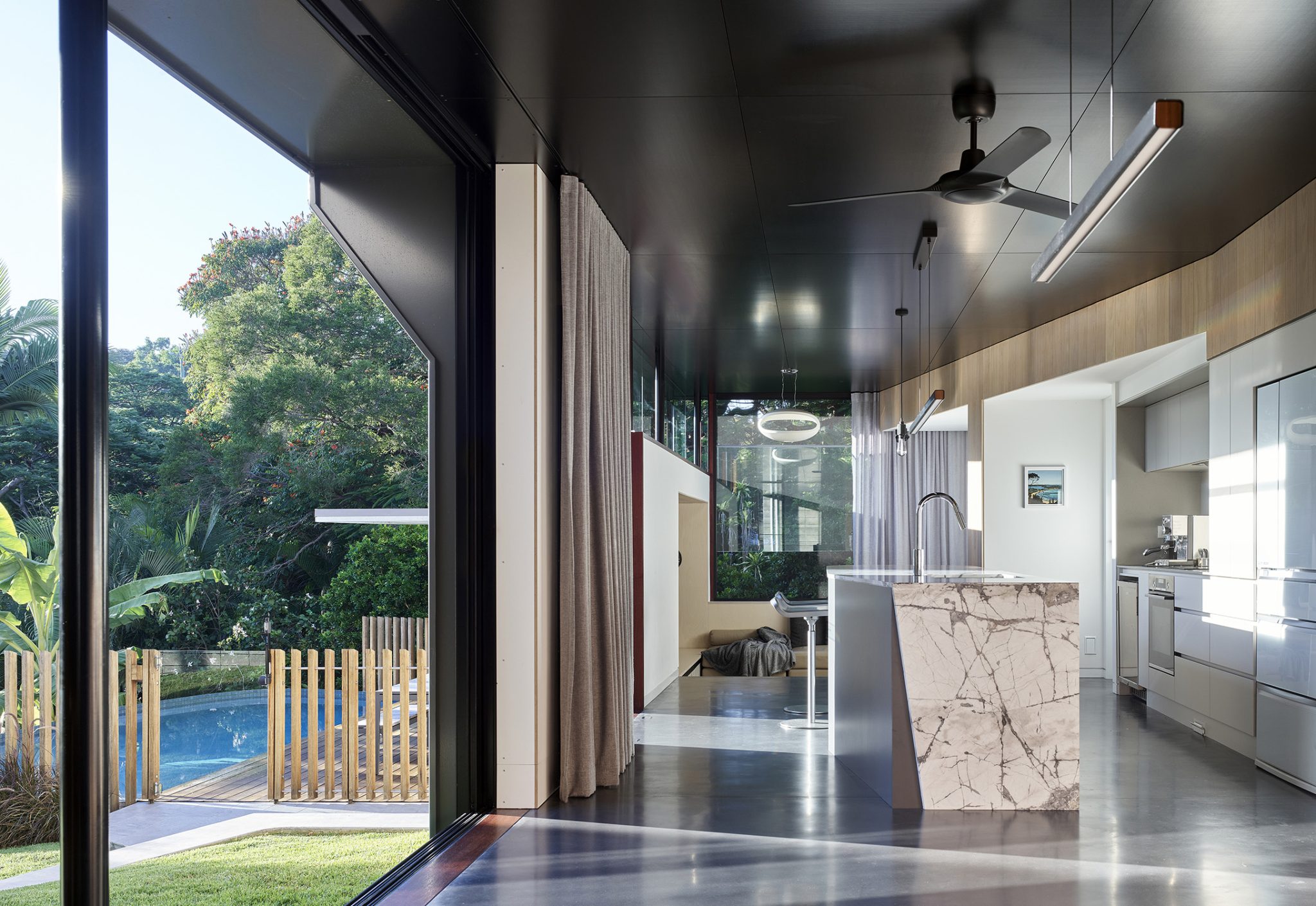 Red Hill House by Levesque & Derrick Architects - Project Feature - The ...