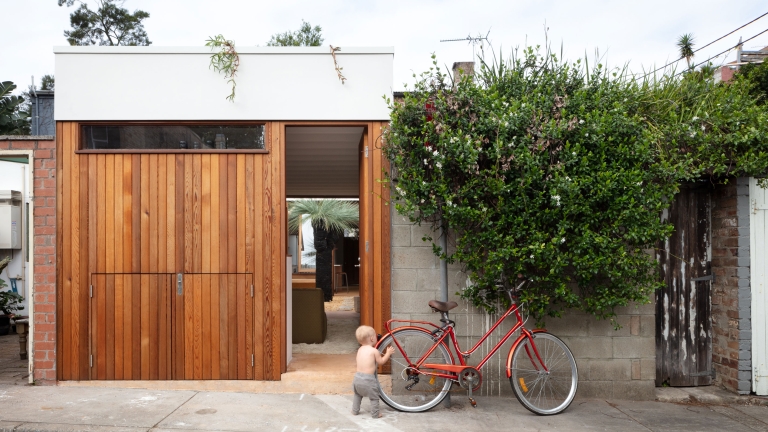 Riley’s Terrace by Adele McNab Architecture - Video Feature - The Local Project