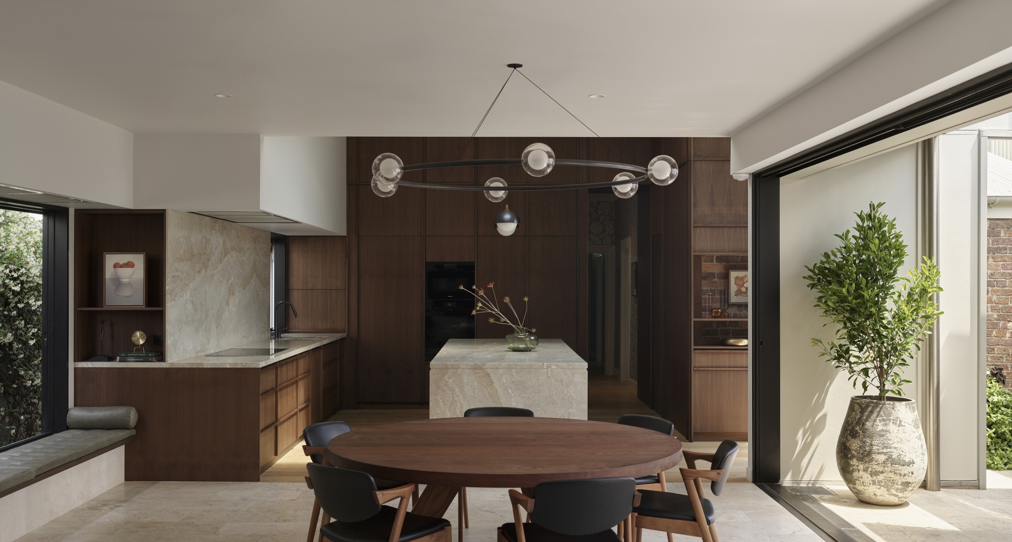 Courtyard Residence by Wolveridge Architects - Project Feature - The ...