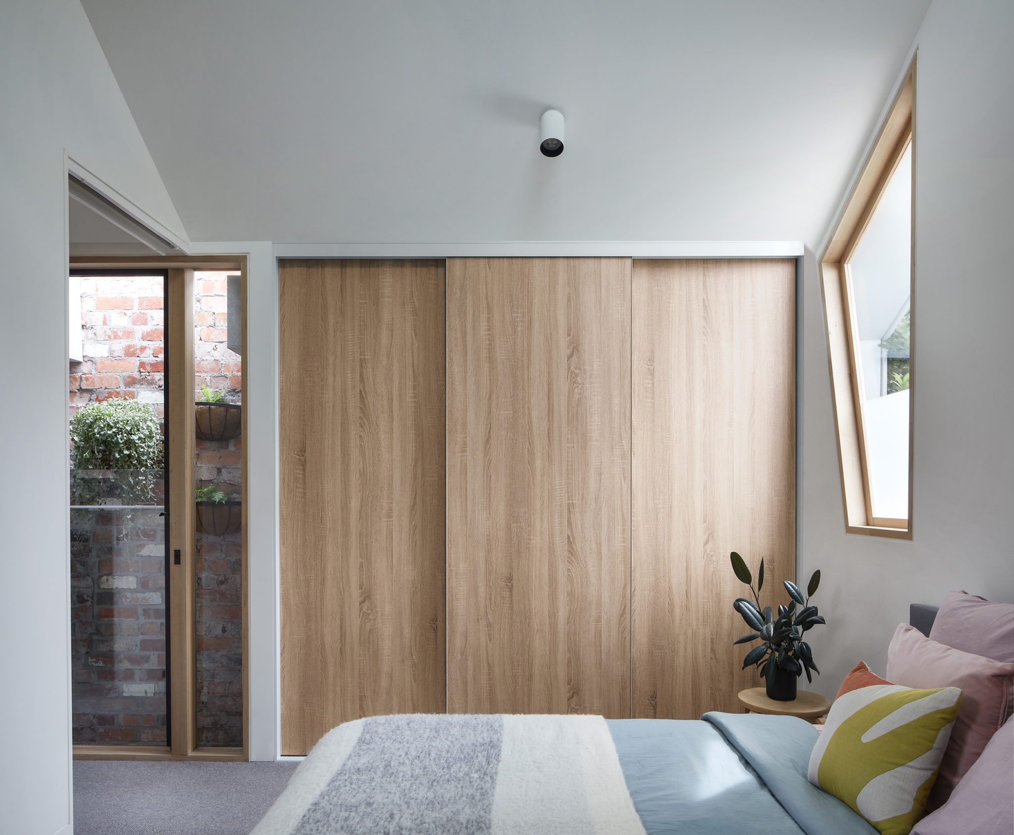 Pocket Rocket House by Timmins and Whyte Architecture and Design ...