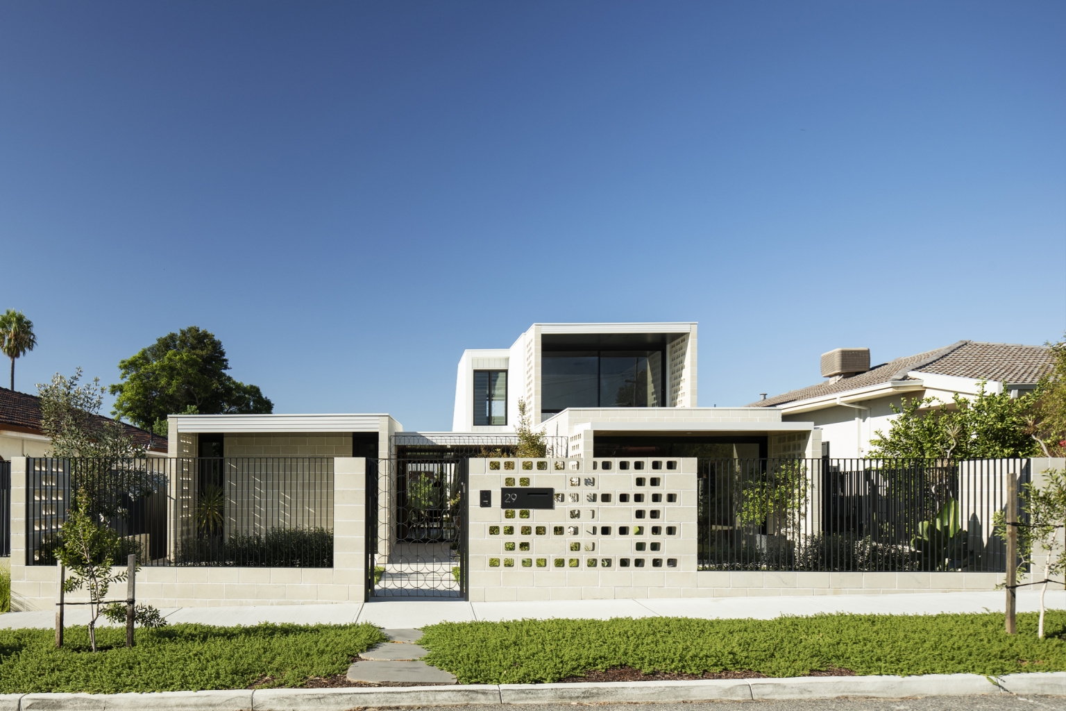 Filter House by Andrew Hagemann Architecture - Project Feature - The ...