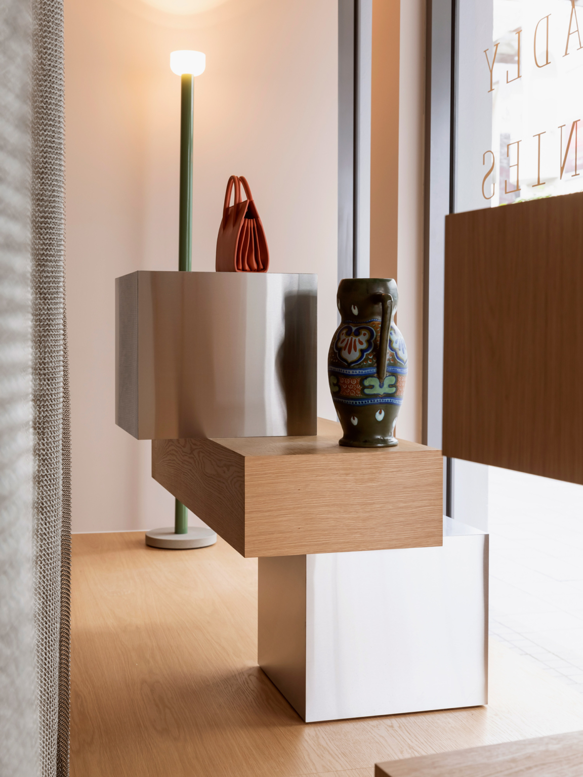 Franklin Road House by Jack McKinney Architects & Katie Lockhart Studio ...