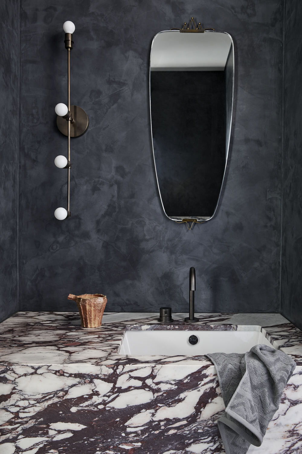 The Darling by Peter Dunkley - Project Feature - The Local Project