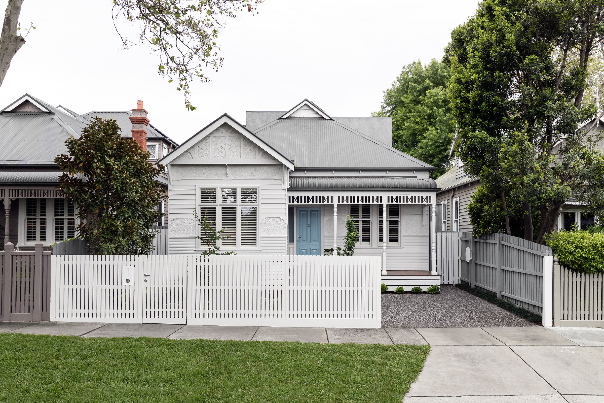 Grid House by Doherty Design Studio and Ari Alexander - Project Feature ...