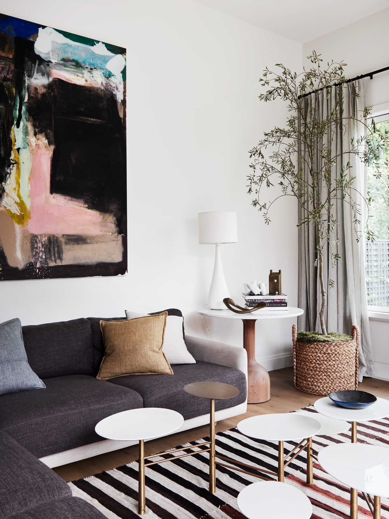 Elwood Residence by Lucy Bowen Design and Lisa Buxton Interiors ...