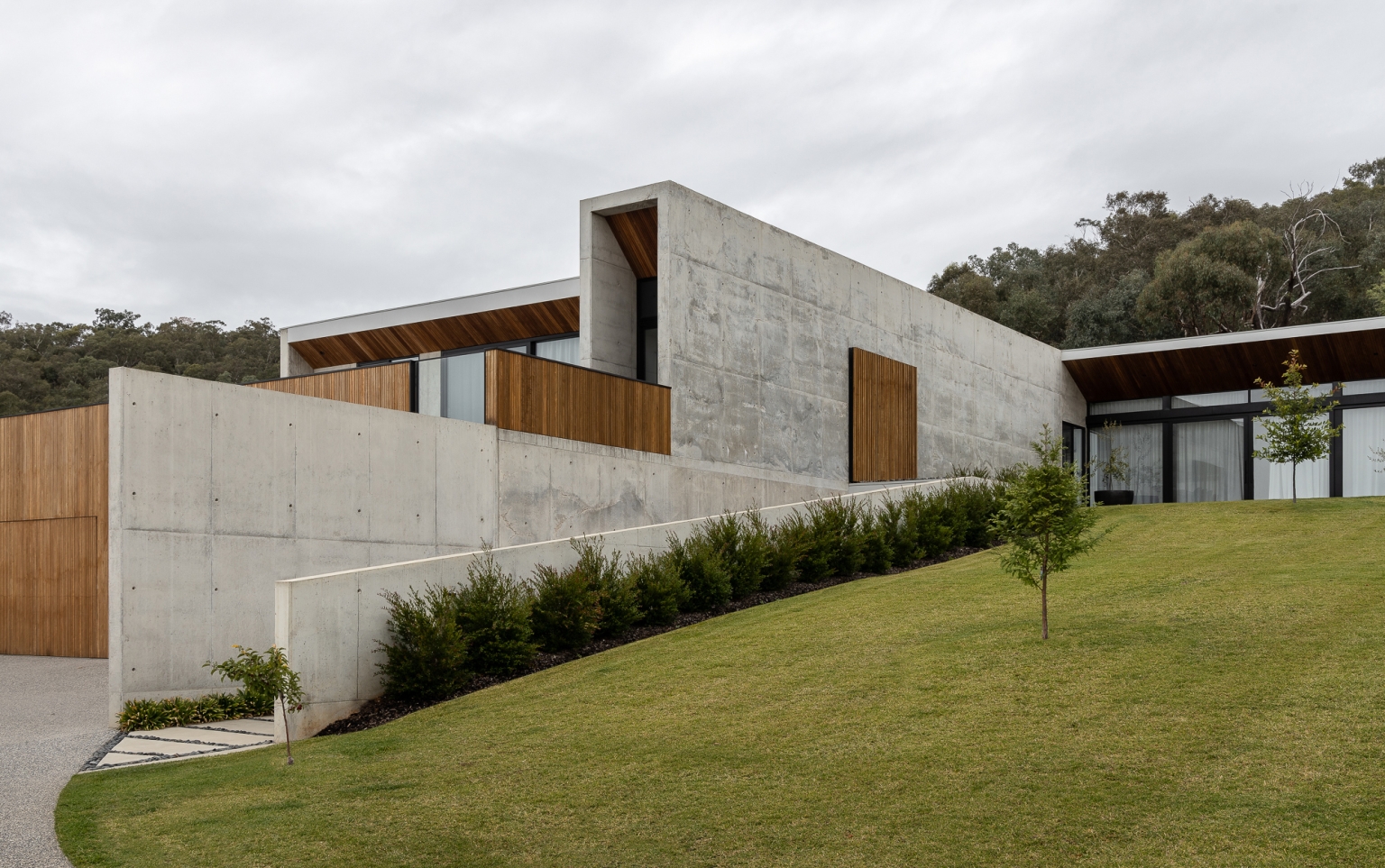 Blade House by Tecture - Issue 09 Feature - The Local Project