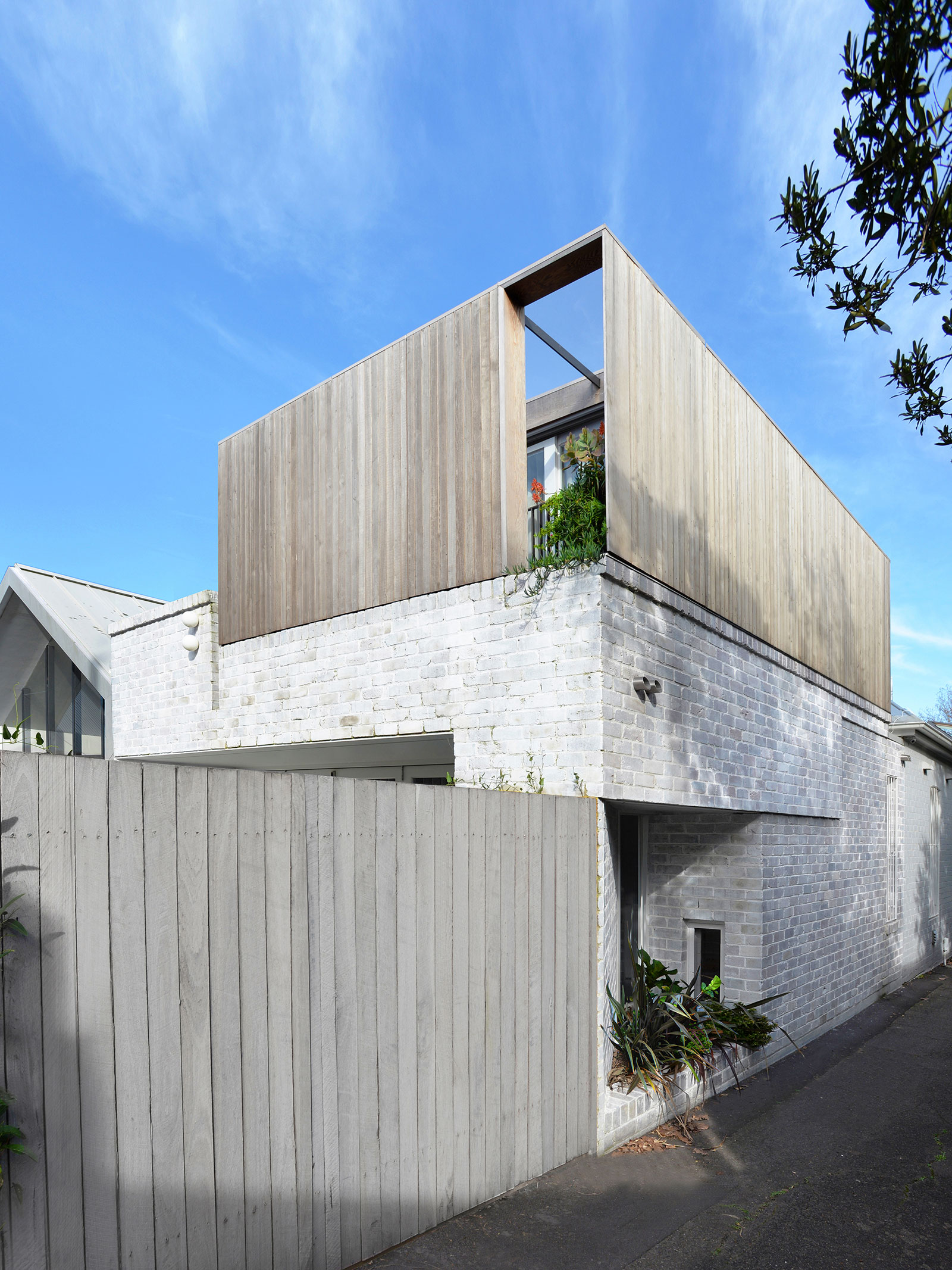 Architecture & Interior Design - Projects, Features, Interiors and ...