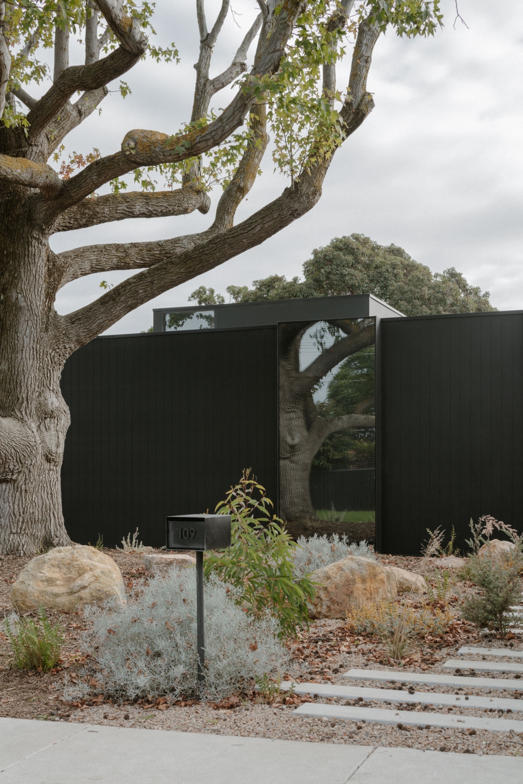 MCM House Apartment by MCM House - Project Feature - The Local Project