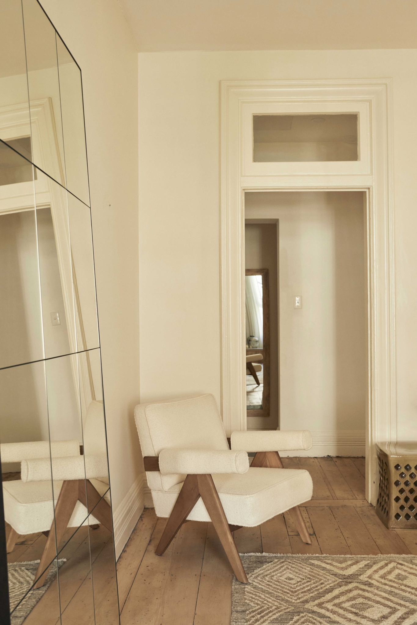 MCM House Apartment by MCM House - Project Feature - The Local Project