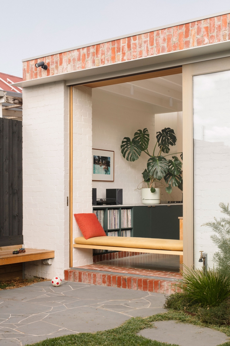 Barkly Street by Robbie Walker - Project Feature - The Local Project