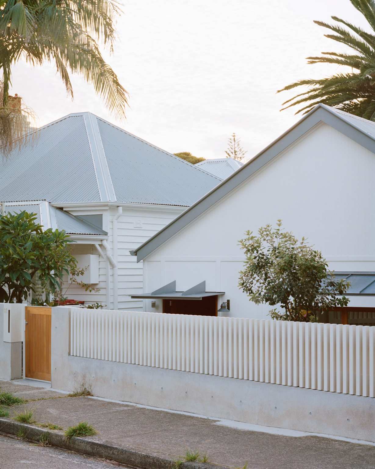 Lee House by Candalepas Associates - Project Feature - The Local Project