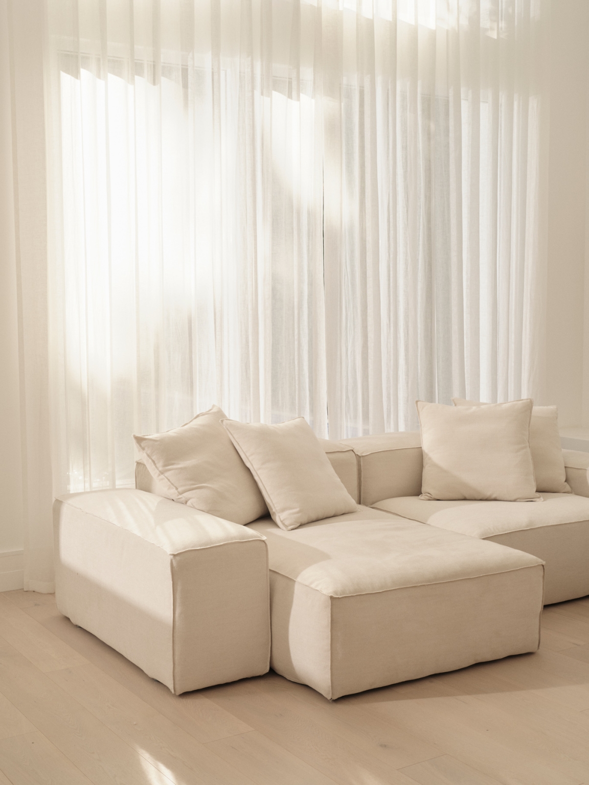 Lilac Linen by Sally Caroline - Project Feature - The Local Project