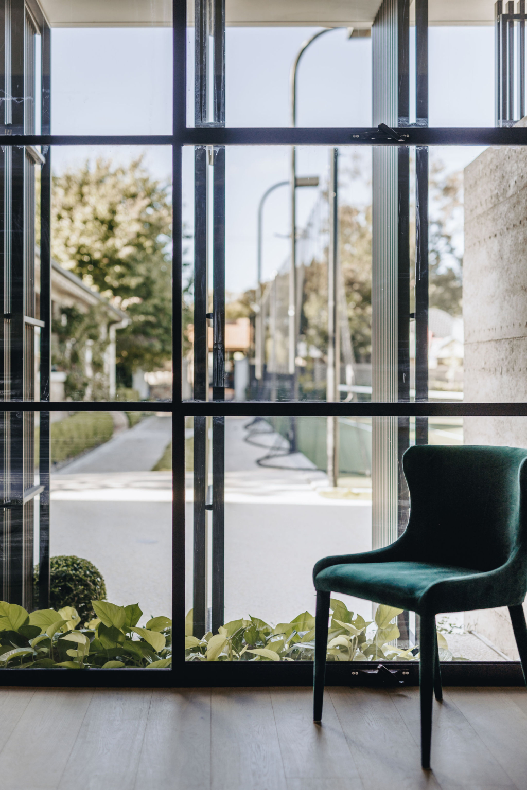 Heathpool Residence by Proske Architects and Georgie Shepherd Interior ...