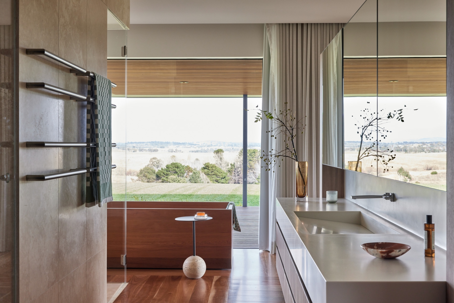 Modern Farmhouse Luxury – Wallaroo Residence by DNA Architects - Video ...