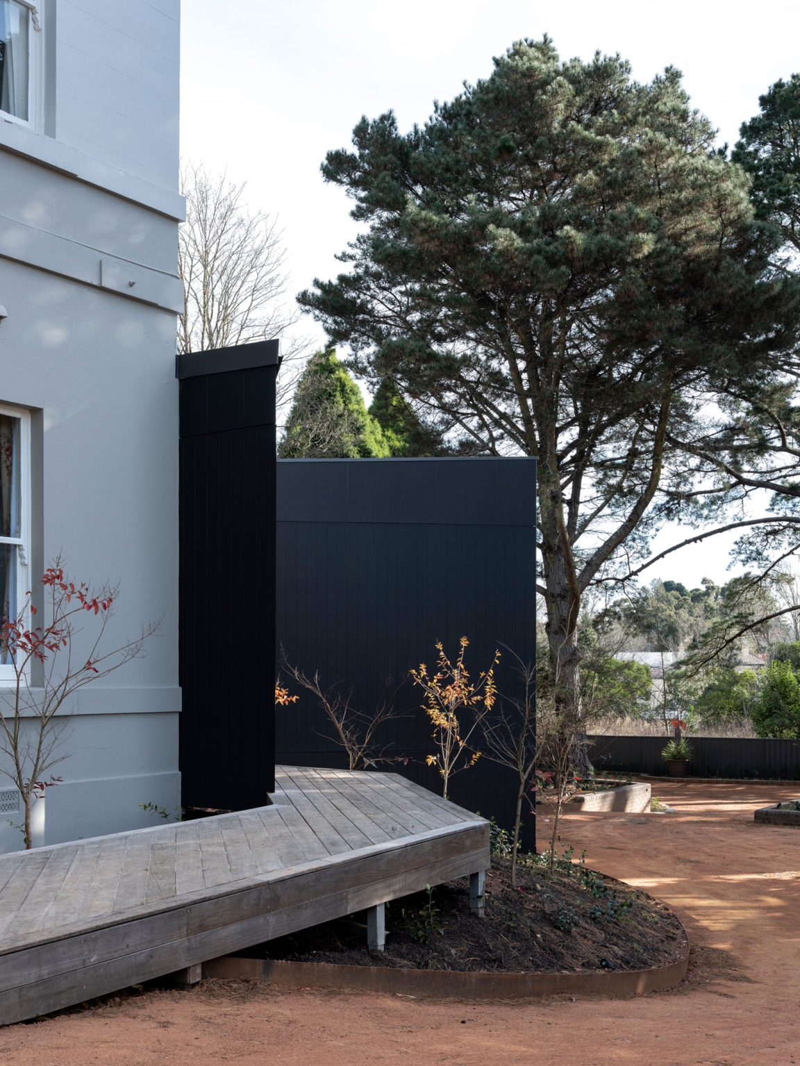 Moss Manor by Luke Moloney Architecture - Project Feature - The Local ...