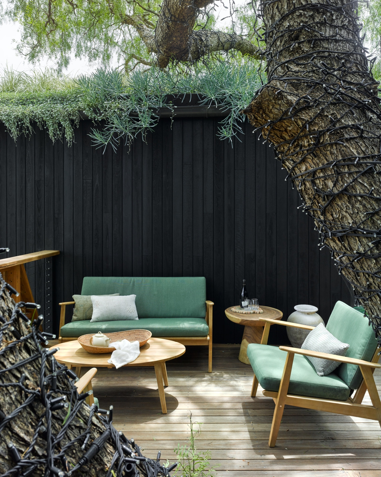 Pepper Tree Passive House by Alexander Symes Architect - Video Feature ...