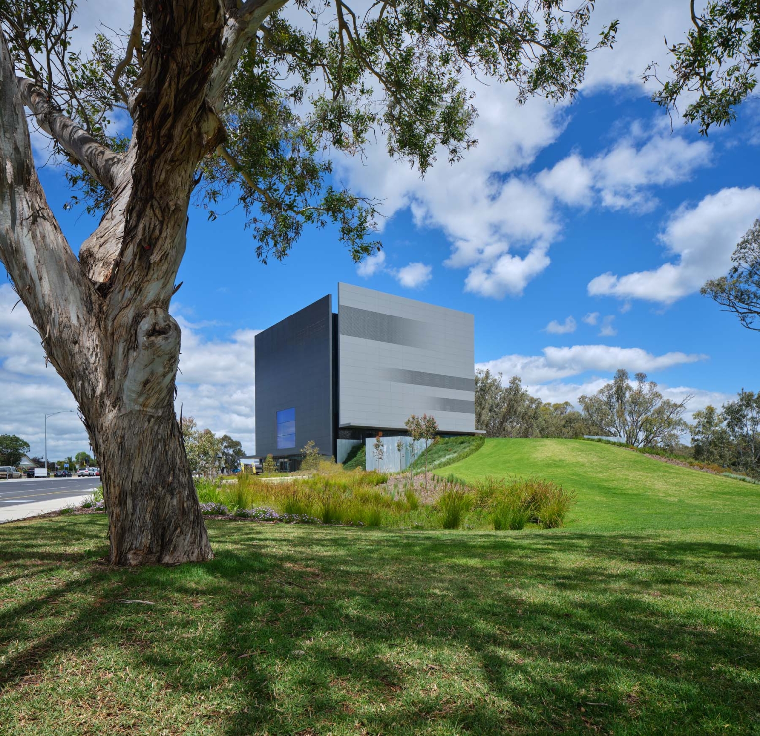 Callam Offices by John Andrews AO - Issue 10 Commercial Feature - The ...