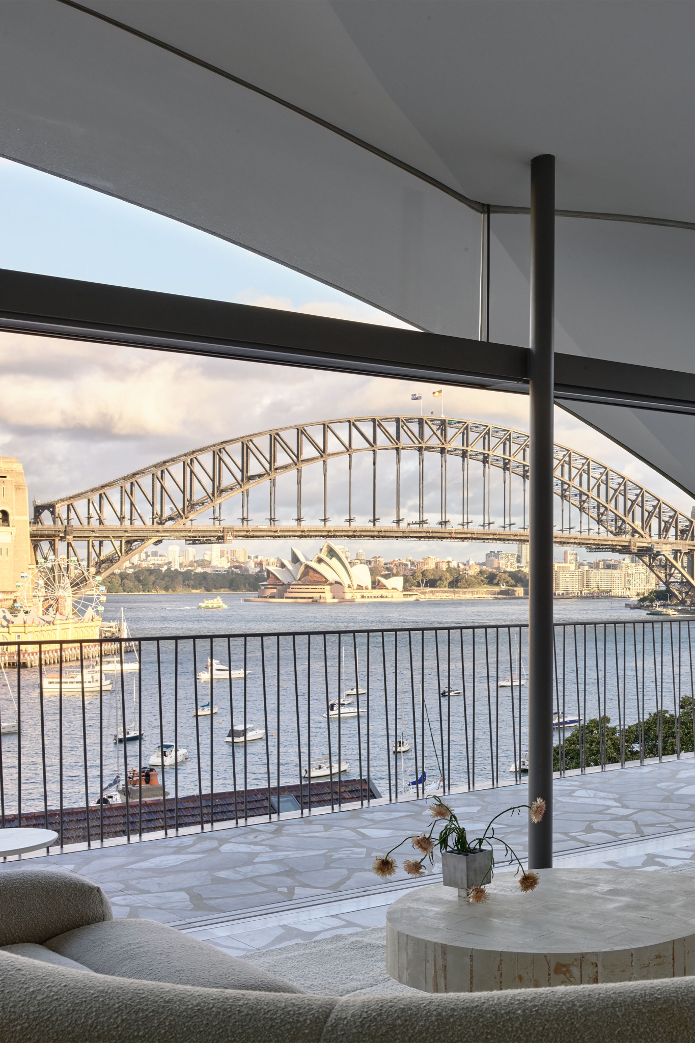 North Bondi House by Anthony Gill Architects - Issue 10 Feature - The Local Project