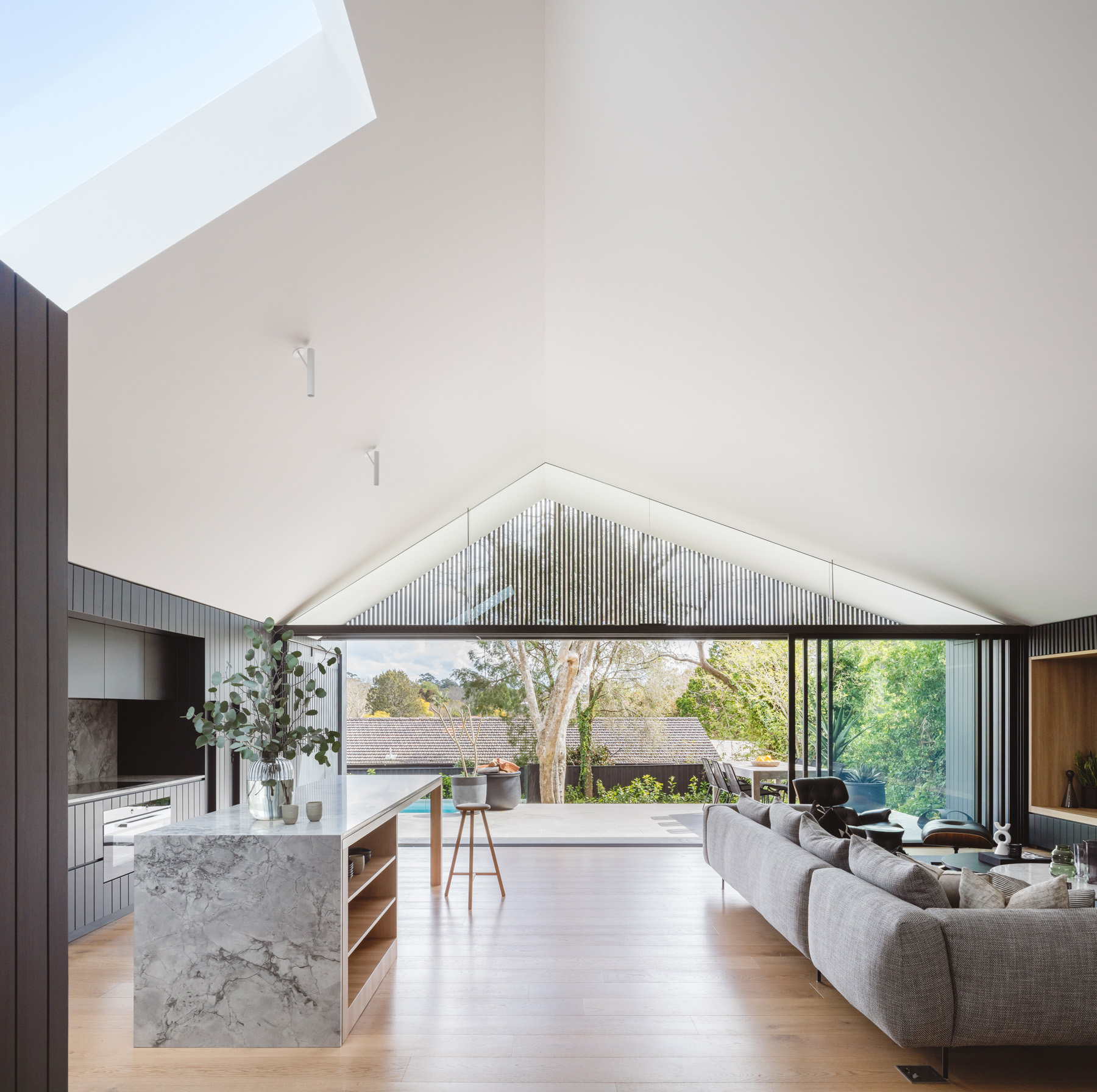 Pepper Tree Passive House by Alexander Symes Architect - Video Feature ...