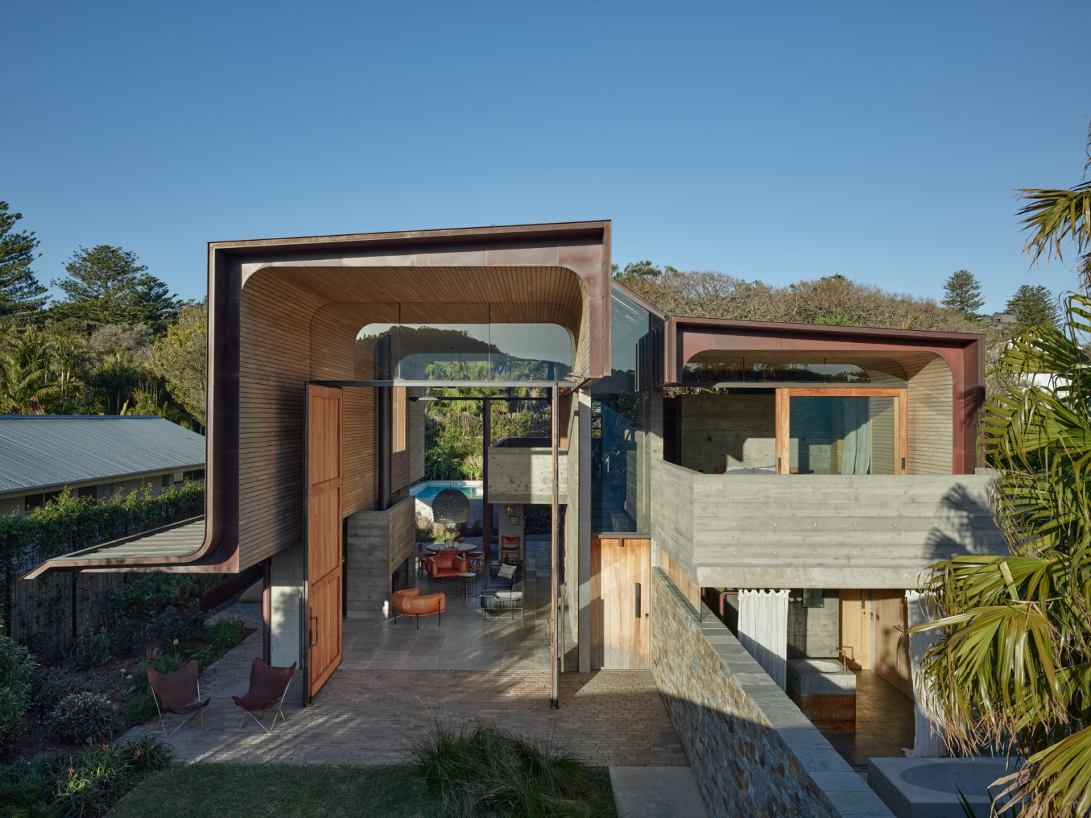 Experimentation of Solidity – Backdune House by Peter Stutchbury ...
