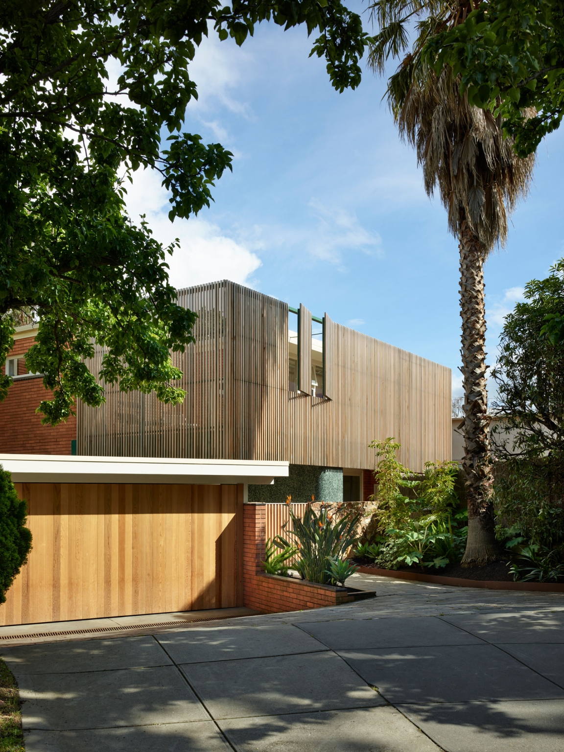 Matthews House by Kennedy Nolan - Project Feature - The Local Project