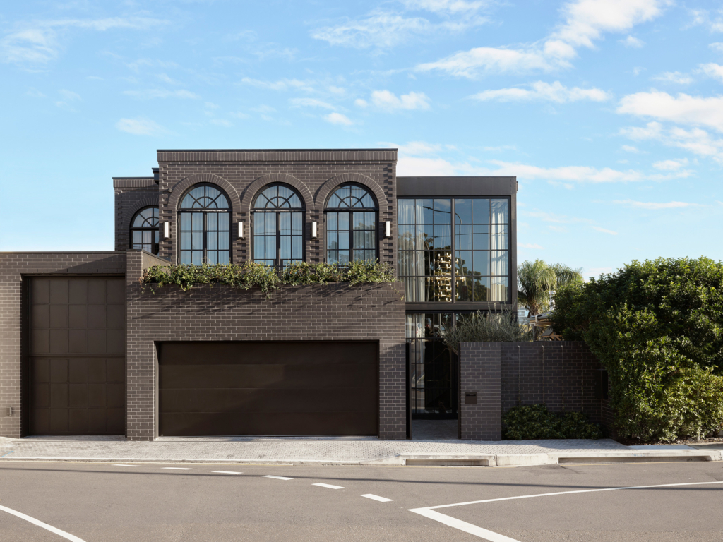 East Brisbane Residence by Greg Natale - Project Feature - The Local ...