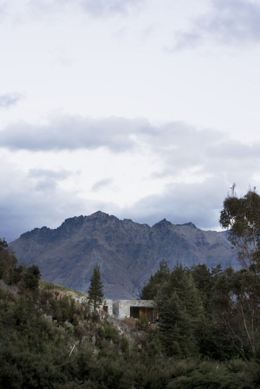 Mountain Retreat by Fearon Hay - Project Feature - The Local Project