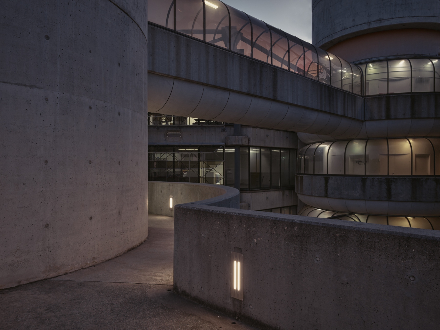 Callam Offices by John Andrews AO - Issue 10 Commercial Feature - The ...