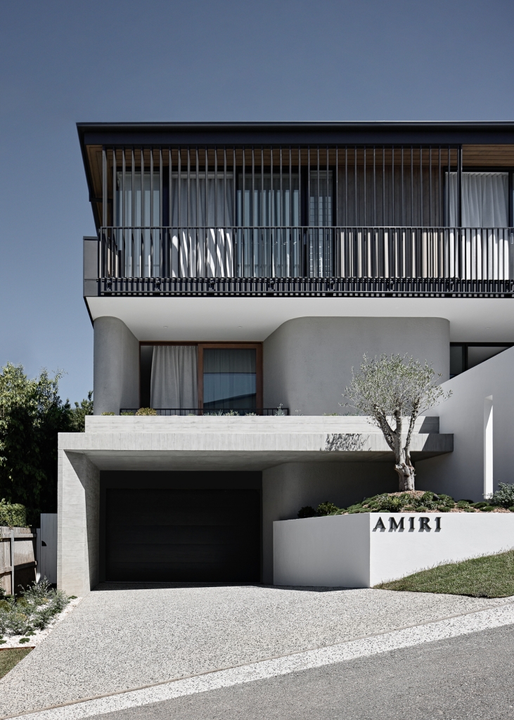 James Bond House by Studio LMD - Project Feature - The Local Project
