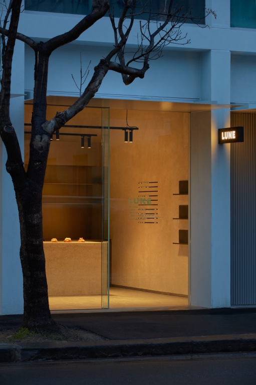 Delacombe Stadium by Kosloff Architecture - Issue 10 Commercial Feature ...