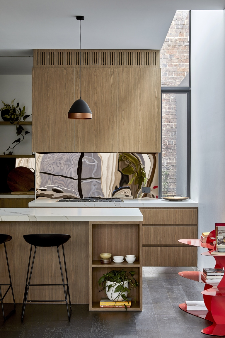 Thirteenth Beach House by Matt Goodman Architecture Office - Project ...