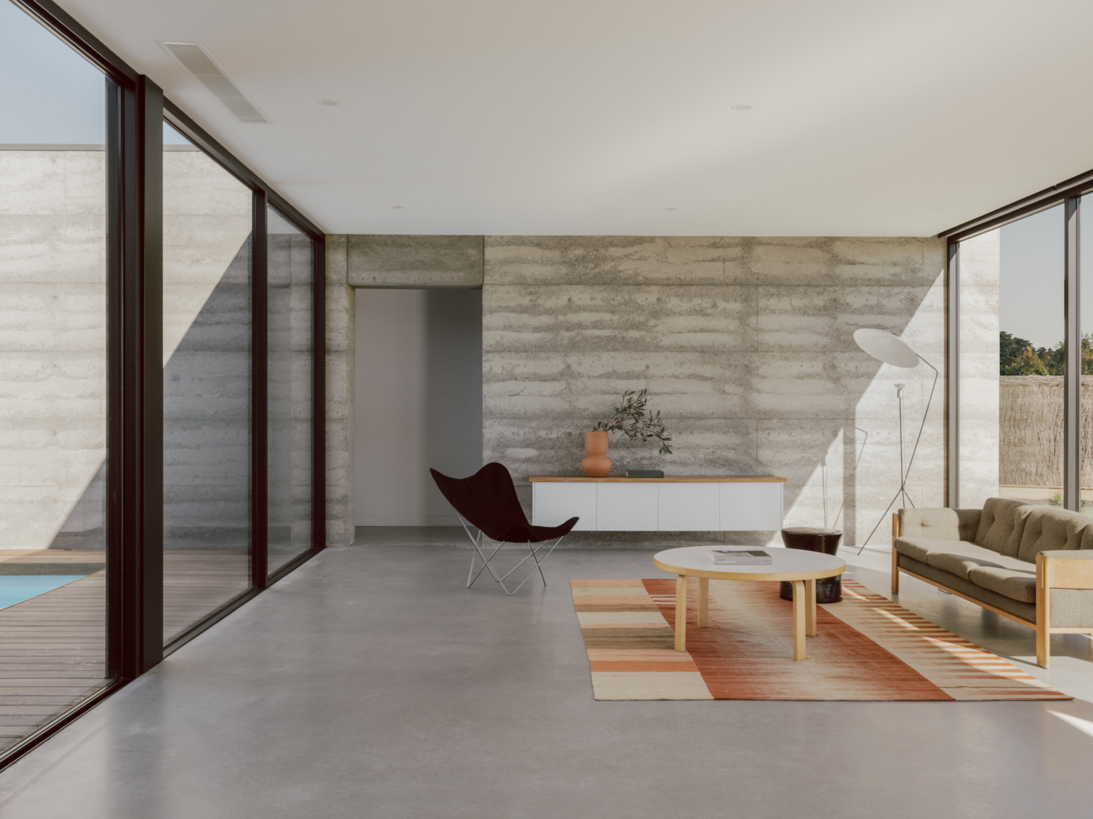 Thirteenth Beach House by Matt Goodman Architecture Office - Project ...