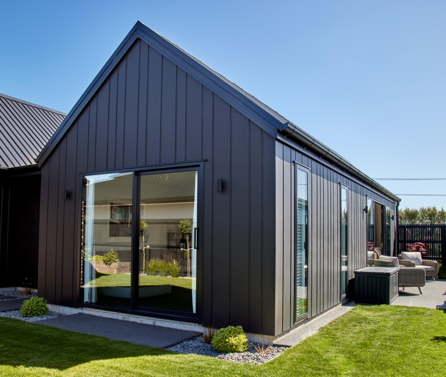 Chisholm House by Editor Interiors and Architectsmith - Project Feature ...