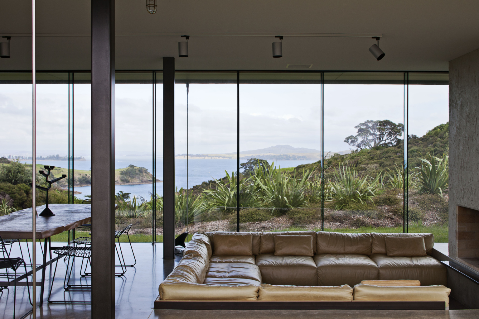 Island Retreat by Fearon Hay - Project Feature - The Local Project