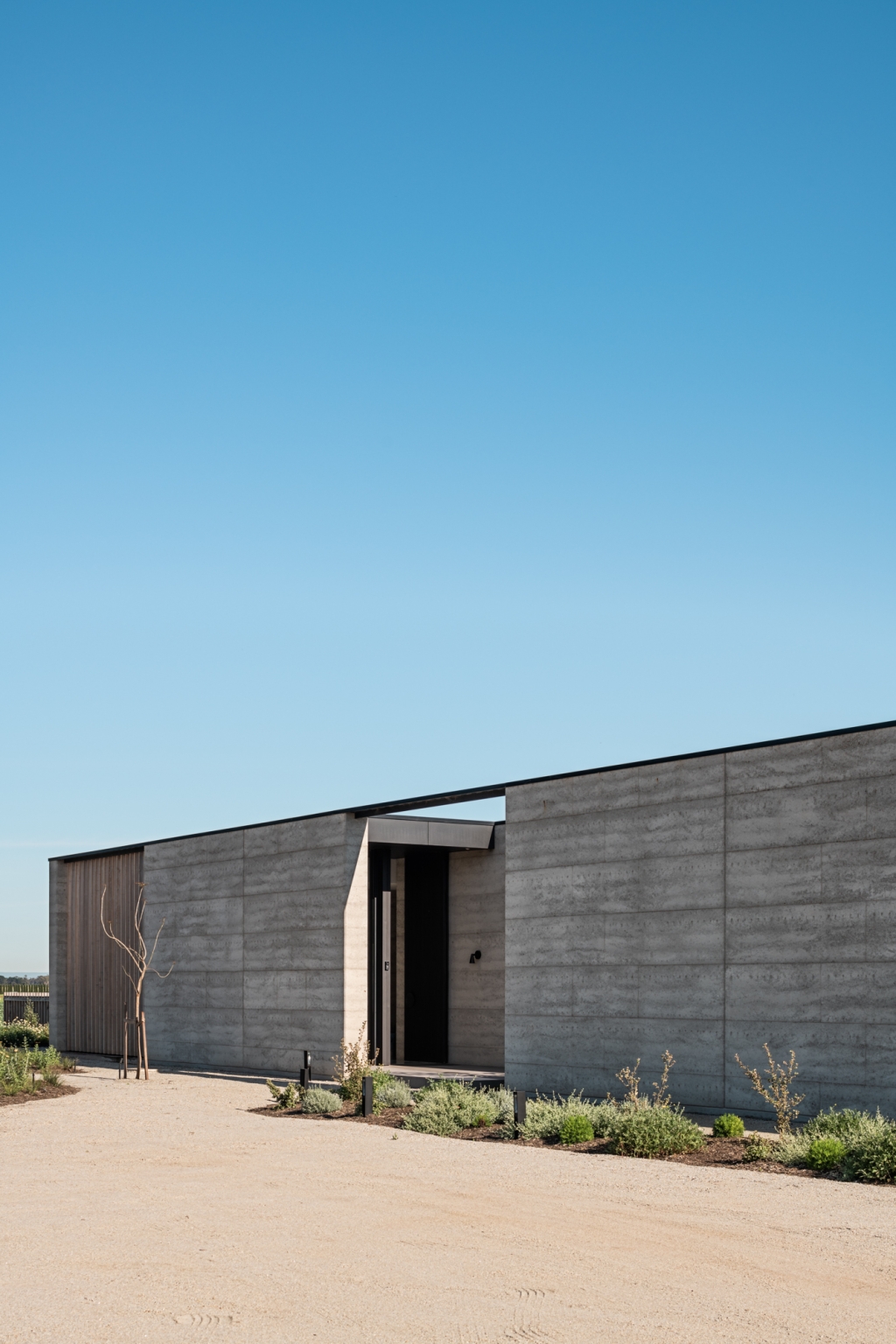 Netherby by Neil Architecture and Megan Hounslow - Issue 07 Feature ...