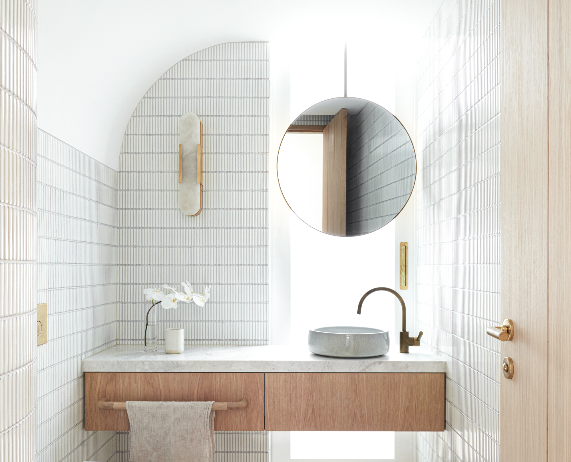 Lindsey Wherrett Ceramics - Issue 11 Feature - The Local Project