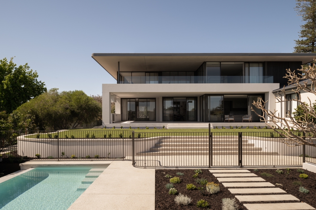 Grove Residence by MAEK - Project Feature - The Local Project