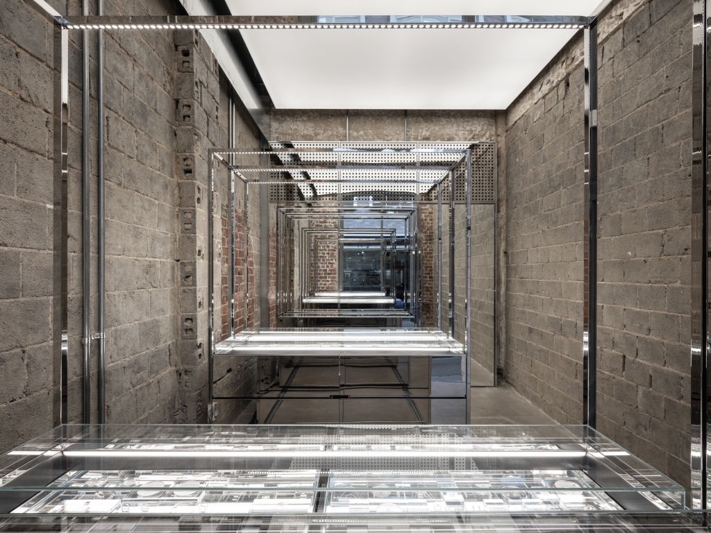 SARAH & SEBASTIAN by George Livissianis - Issue 11 Commercial Feature ...