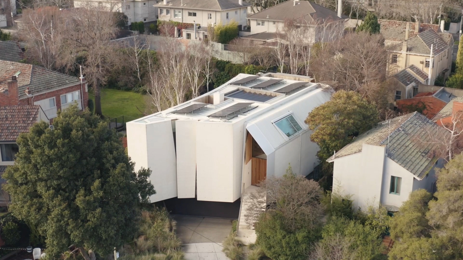 Sheats-Goldstein Residence by John Lautner and James Goldstein - Video ...