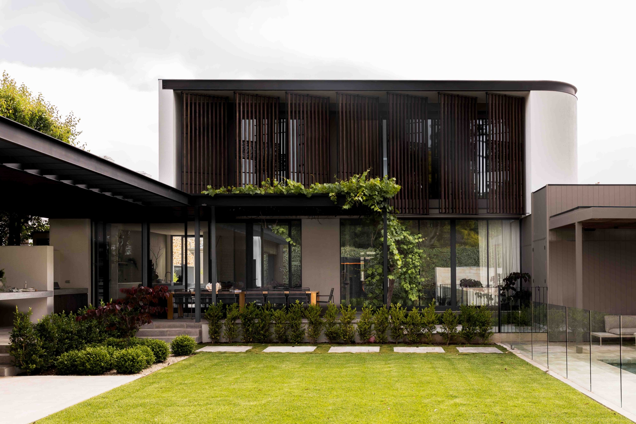 College Park Residence by Williams Burton Leopardi - Project Feature - The Local Project